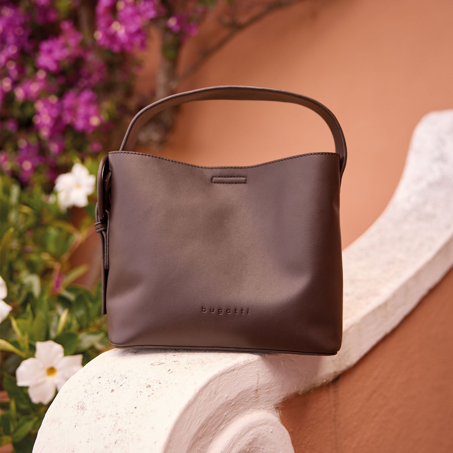 Bugatti Bags | Elegant business companions - shop online – WARDOW